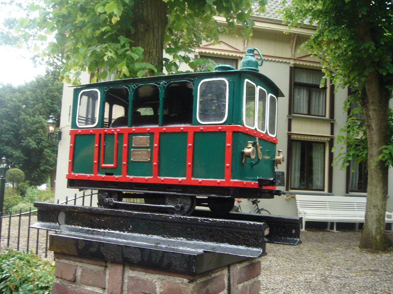 MONUMENT STOOMTRAM – Historisch Muiderberg